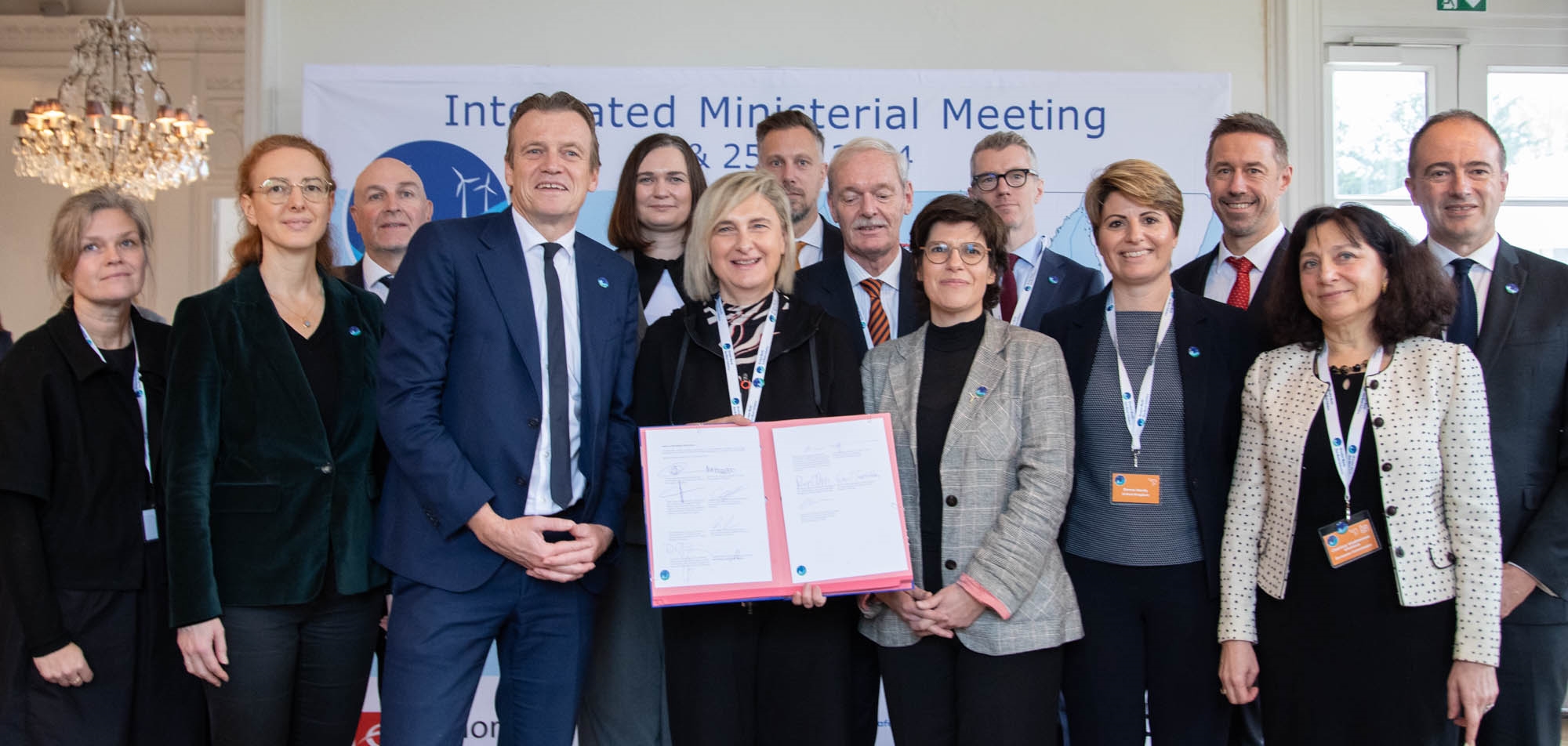 International and cross-sectoral cooperation in the North Sea ...